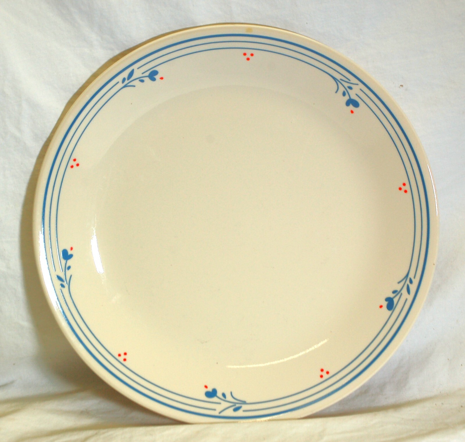 Country Violets Corelle Corning Dinner Plate Blue Flowers Red Dots on ...