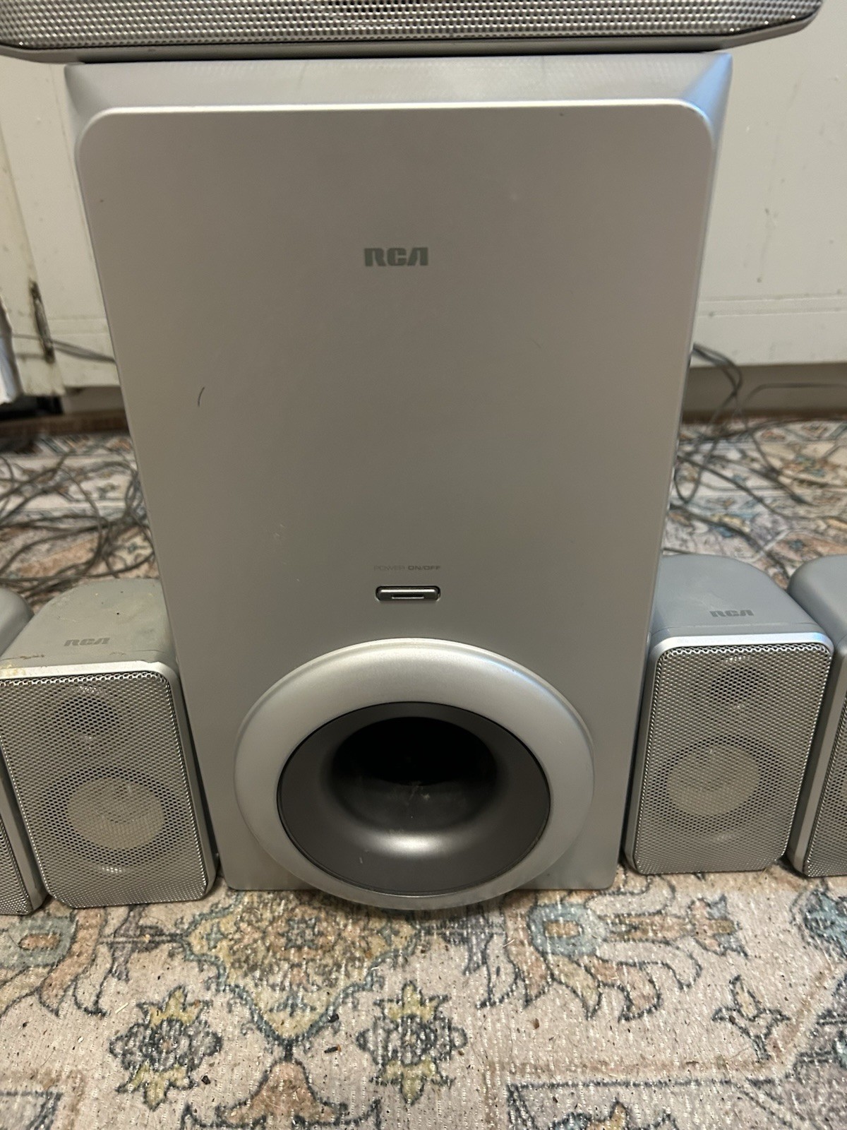 RCA RT2760 5.1 Home Theater System Dolby Surround Sound Subwoofer ...
