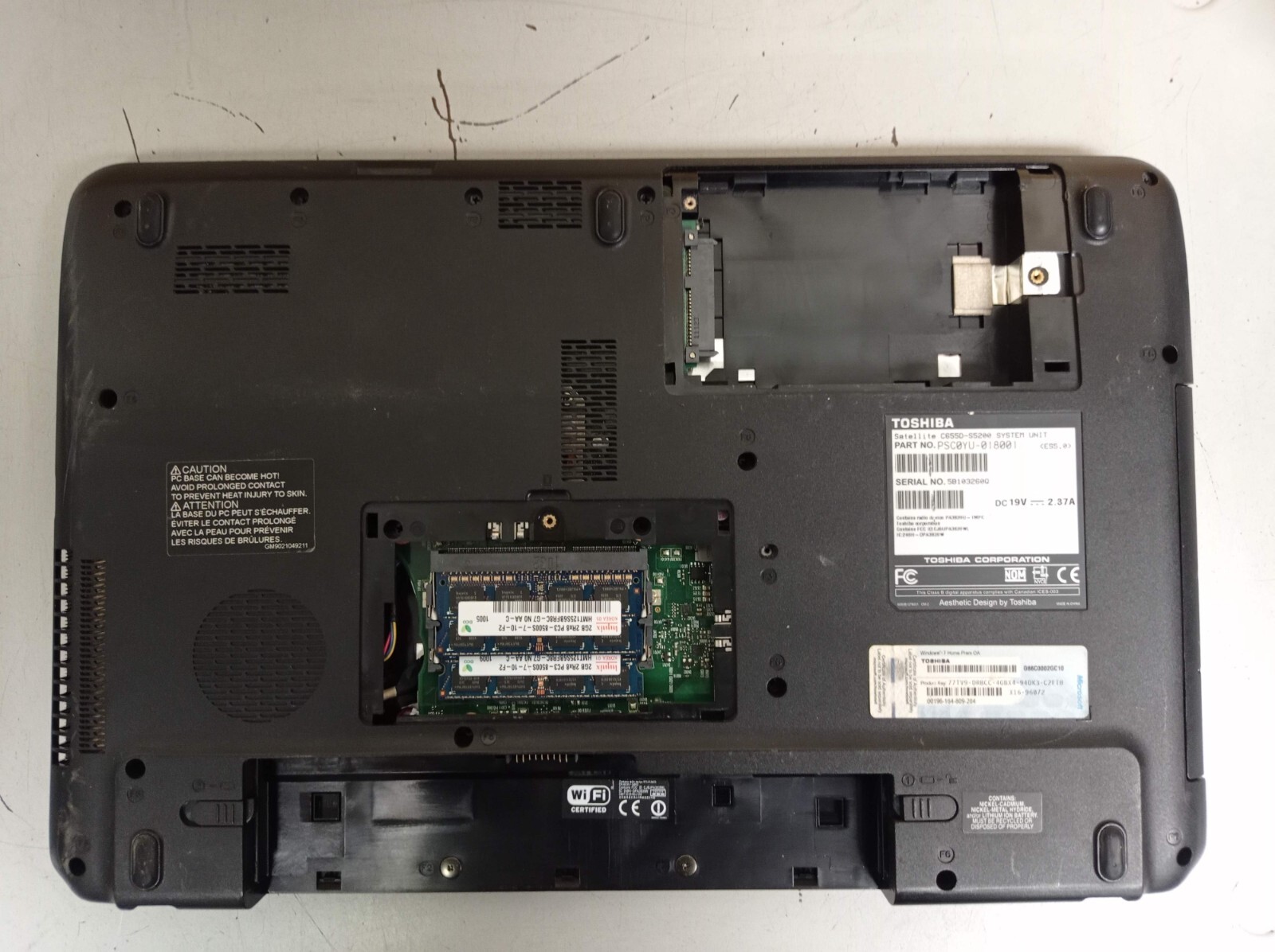 TOSHIBA Satellite C655D-S5200 AMD C-50 1 GHz 4 GB NO HDD 15.6" Parts ...