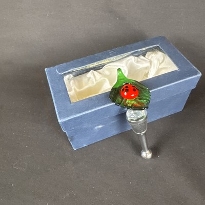 Blown Glass Art Glass Green Leaf and Red Lady Bug Wine Bottle Stopper ...