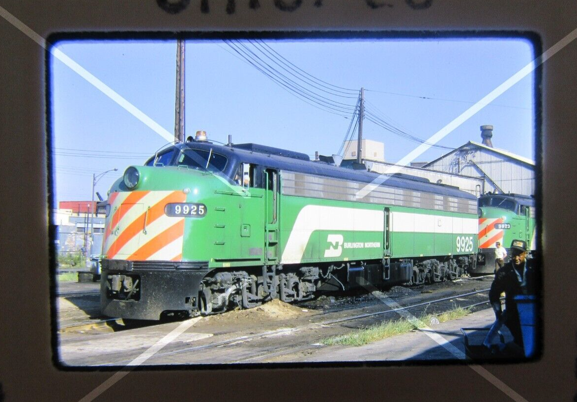 Original '73 Kodachrome Photo Slide BN Burlington Northern 9925 E9AM 39N34 | eBay