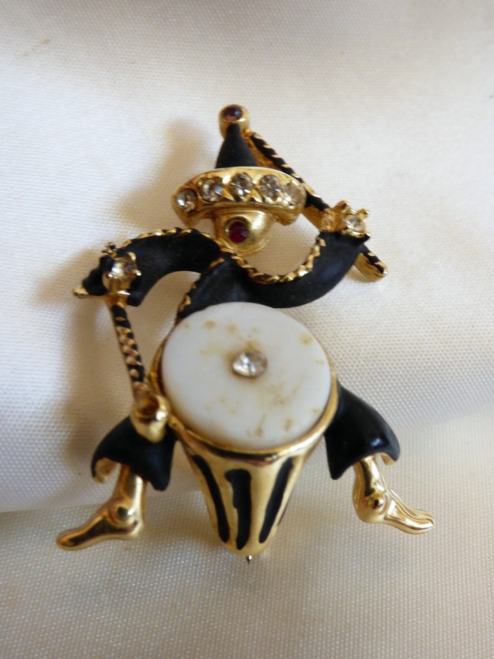 VTG 1950'S COLLECTIBLE FIGURAL BLACK ENAMEL MOTHER OF PEARL DRUMMER PIN ...