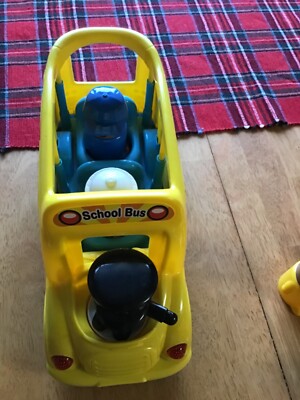 VTech Go Go Smart Friends Learning Wheels School Bus With Figures | eBay