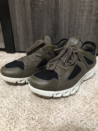 ECCO Omni-Vent Mesh GORE-TEX SURROUND Outdoor Sneaker… - Gem
