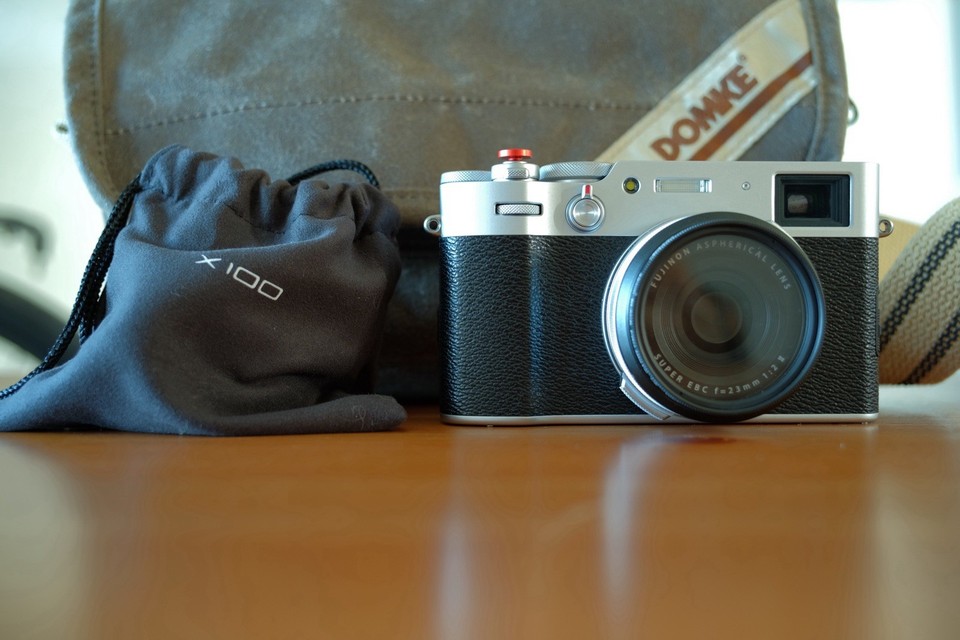 Fujifilm X100V (Silver) MINT+ - Includes Fujifilm X100 II Wide ...