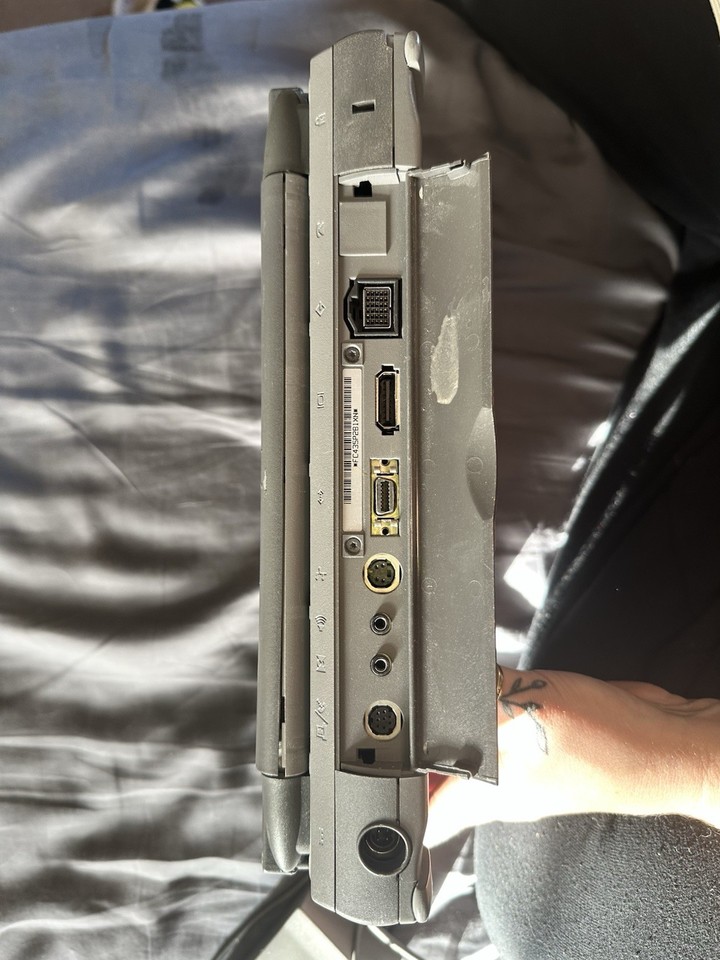 Vintage APPLE PowerBook 520c HDD Laptop w/AC Adapter, Working, Clean ...