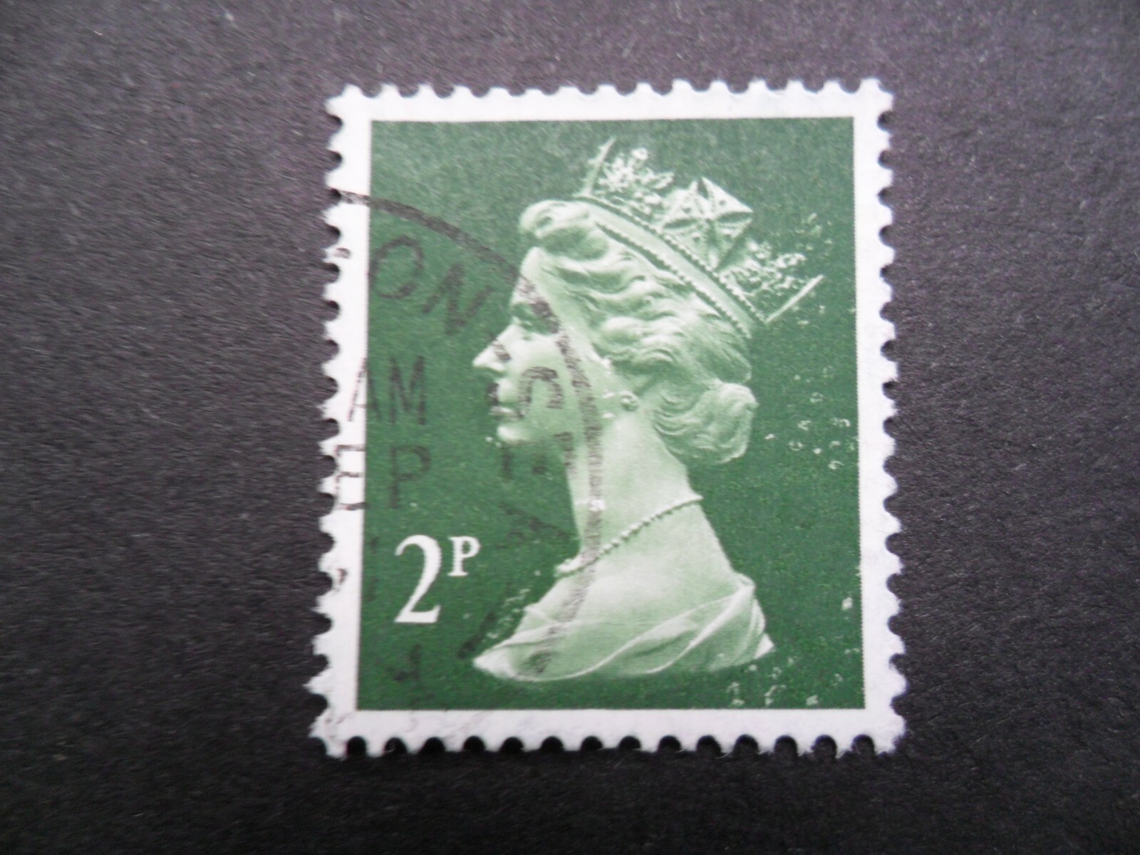 FRANCOBOLLO 2 p REGINA ELISABETTA II GRAN BRETAGNA | eBay