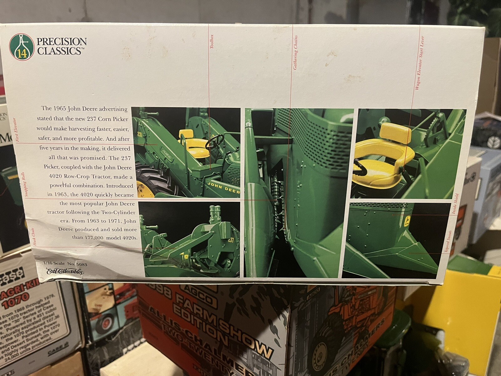 Ertl Precision Classics John Deere 4020 Tractor With 237 Corn Picker 1: ...