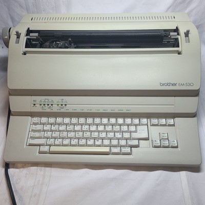 Typewriters & Word Processors - Word Processor Model