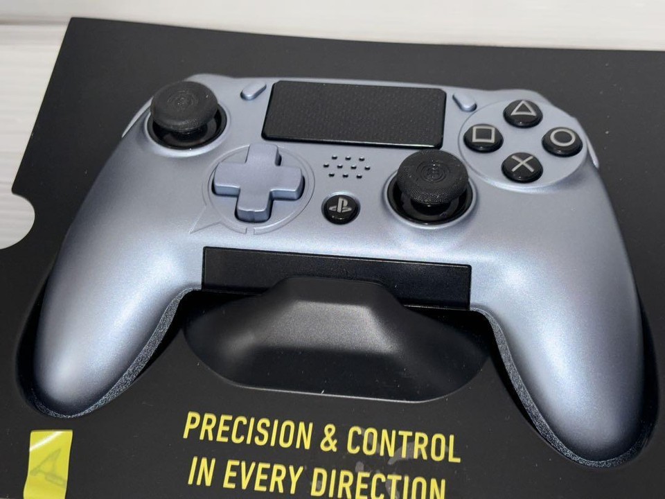 SCUF Vantage Wired/Wireless Controller for Sony PlayStation4 PS4 Silver ...