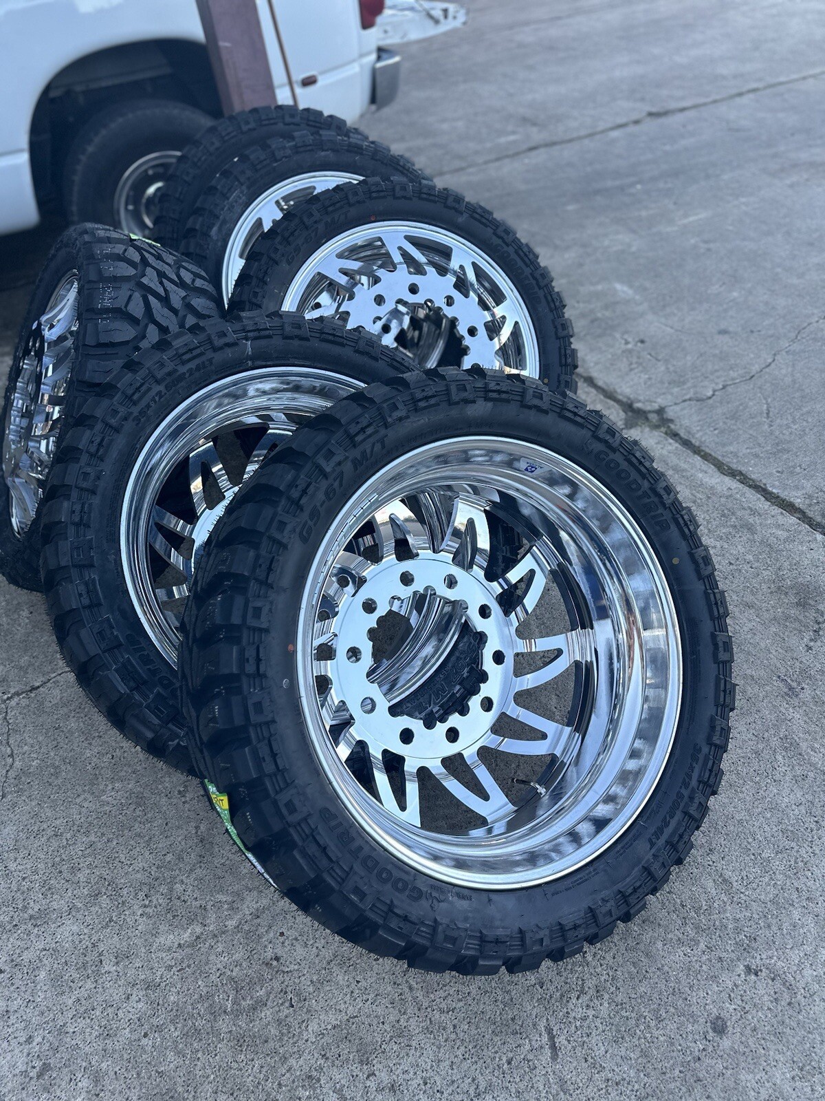 24” CUSTOM CUT ALCOA WHEELS FOR FORD CHEVY GMC RAM DUALLY TRUCKS W ...