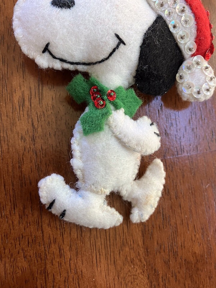 Vintage Peanuts Snoopy Christmas Felt Sequins Ornaments | eBay