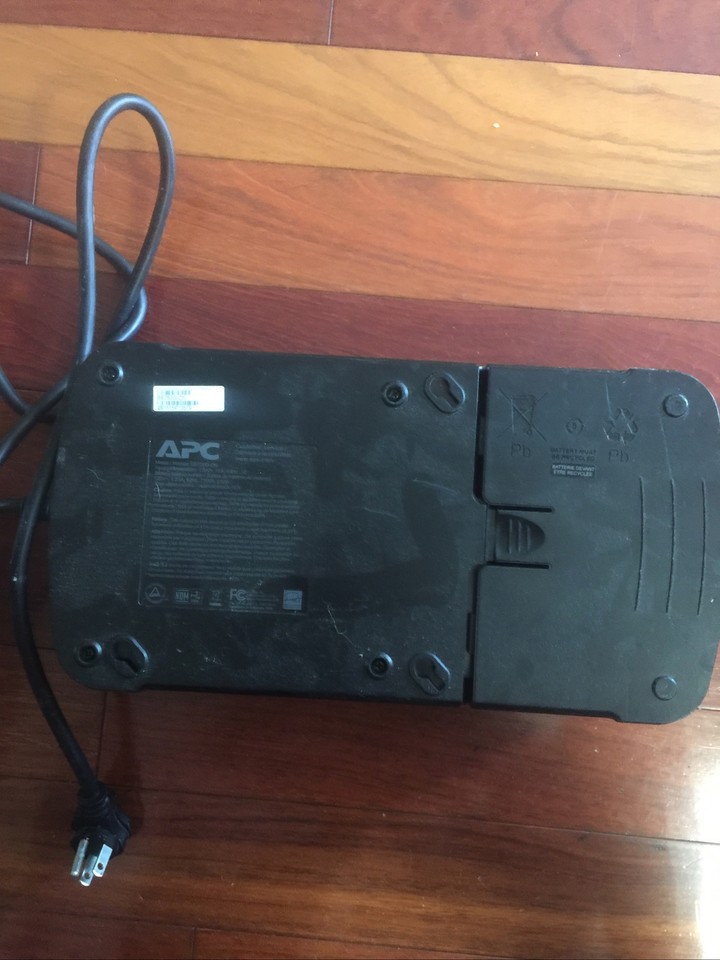 APC Back-UPS ES 750 Battery Backup & Surge Protector BE750G TESTED NO ...