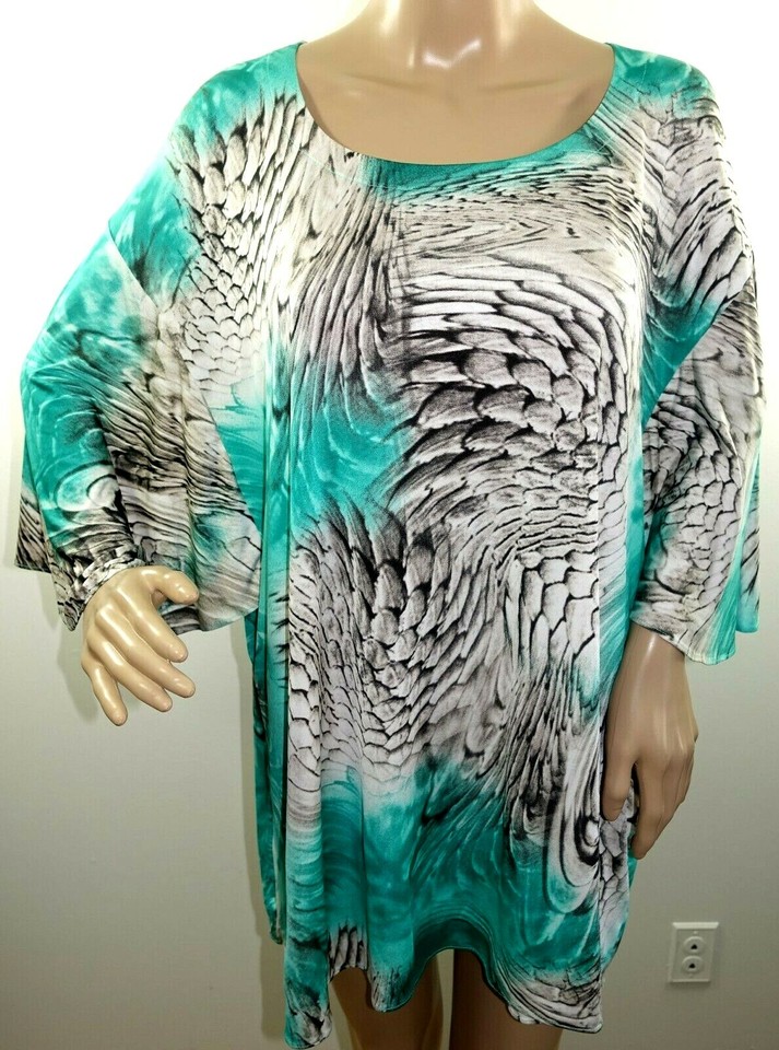 Links Women Plus 1x 2x 3x Green White Tunic Top Blouse Animal Print ...