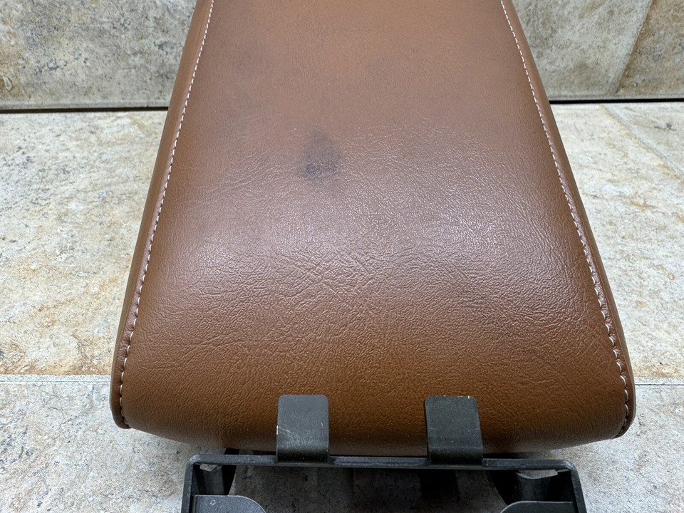 02-10 Lexus SC430 Center Storage Console Lid Armrest Leather Saddle ...