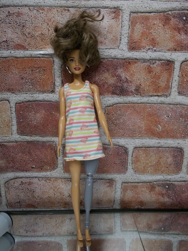 Barbie Fashionistas Prosthetic leg doll | eBay