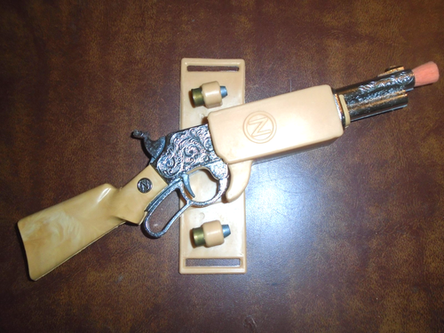 Vintage NICHOLS Spit-Fire CAP GUN Lever Action Rifle w/ Holster | eBay