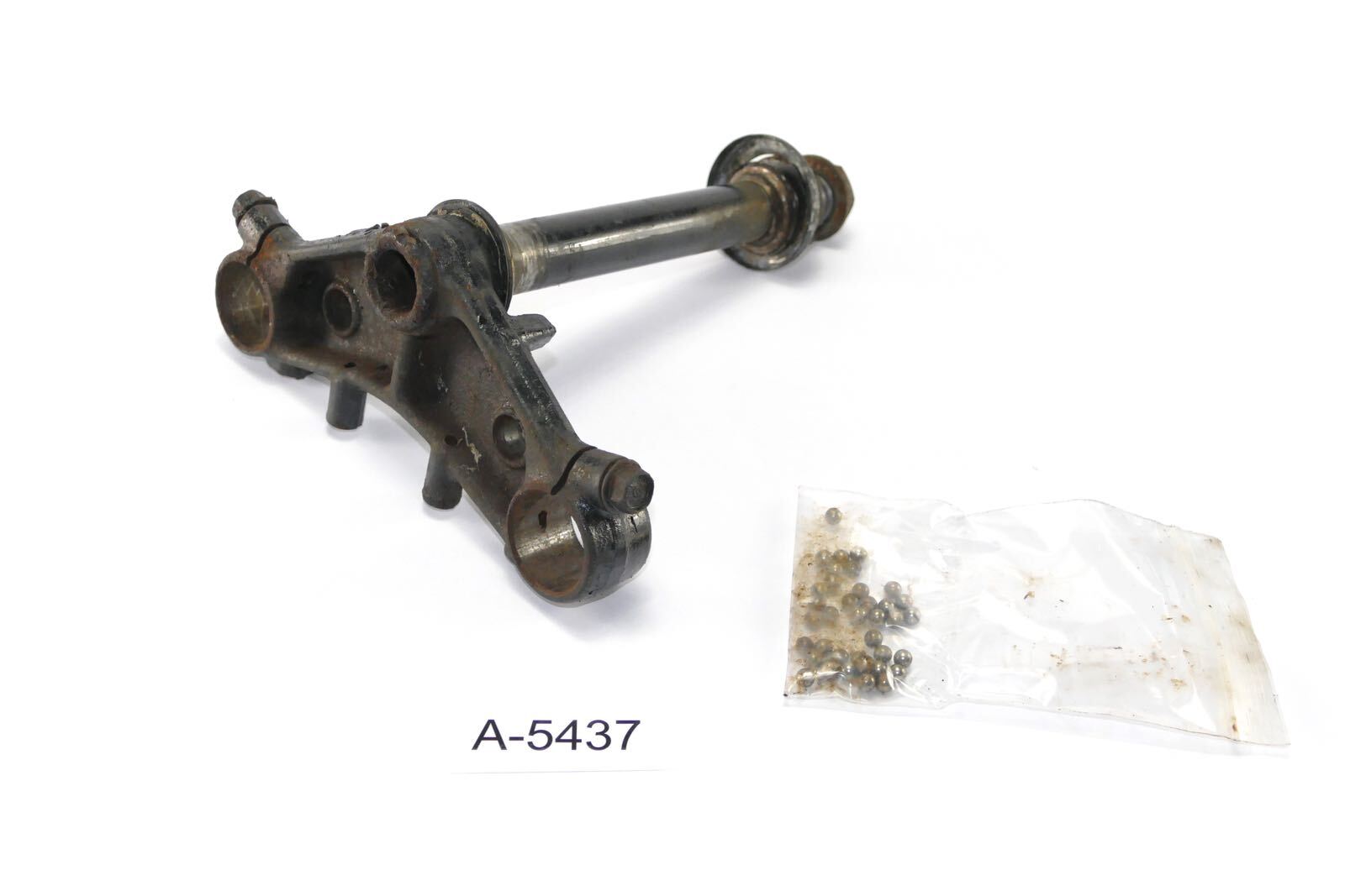 Honda CB 650 RC03 BJ 1979 - lower triple clamp A5437 | eBay Australia