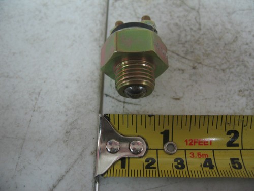 Reverse Back Up Light Switch. PAI # MSW-4396 Ref.# Fuller 22940 Mack ...