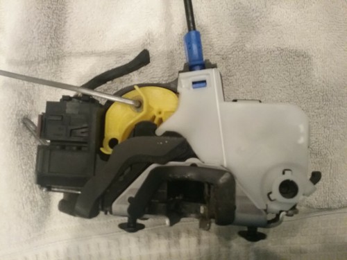 Left Front Door Latch Assy Actuator Cable Rod 2013 Buick Verano ...