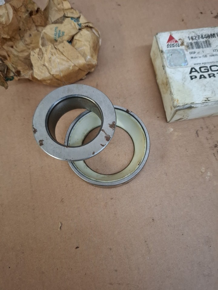 Massey Ferguson Front Axle Pivot Bearings 1427448m1 | eBay UK