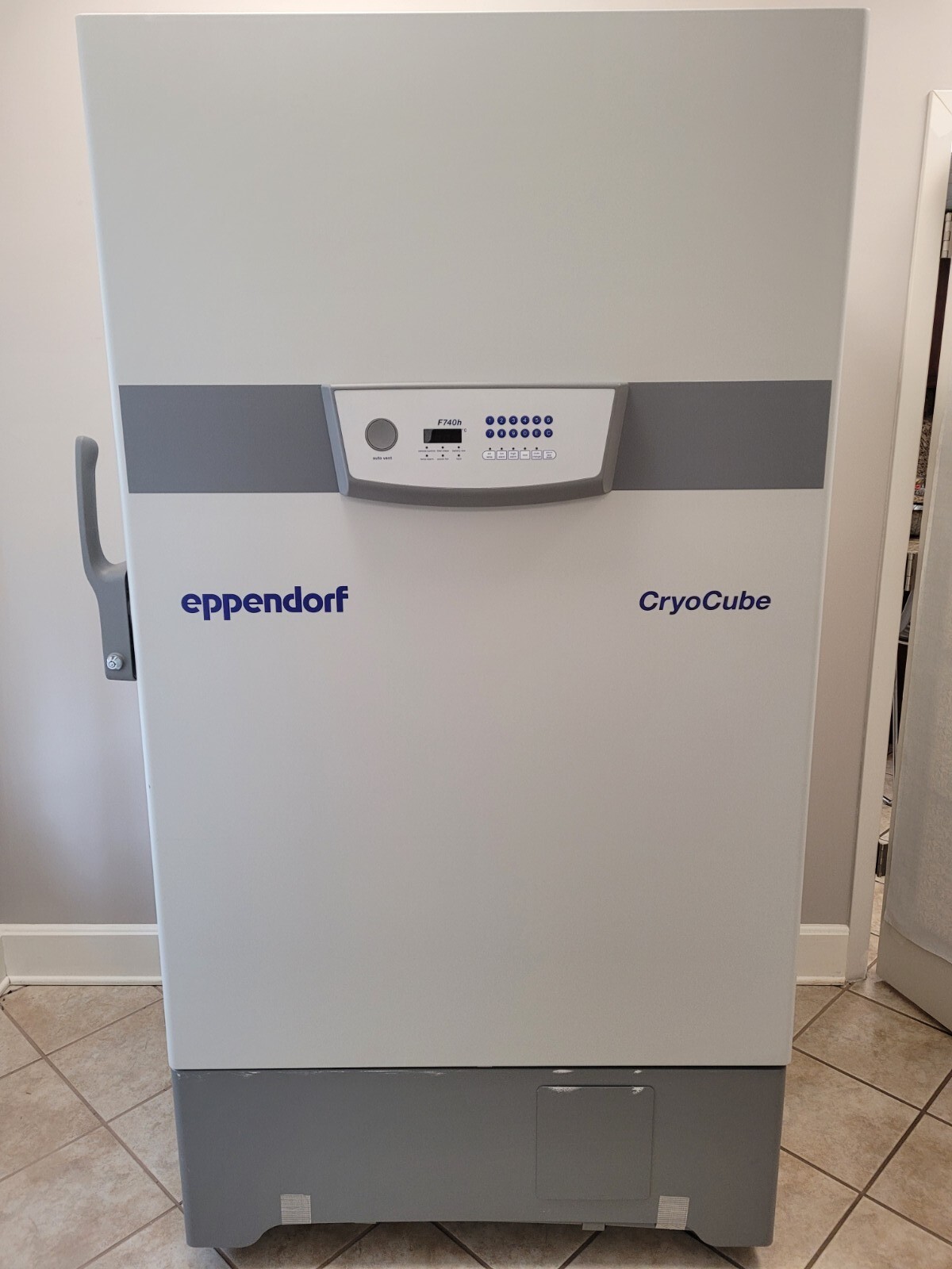 Eppendorf™ CryoCube™ F740h ULT Freezer With Warranty - 230 V/50 Hz ...