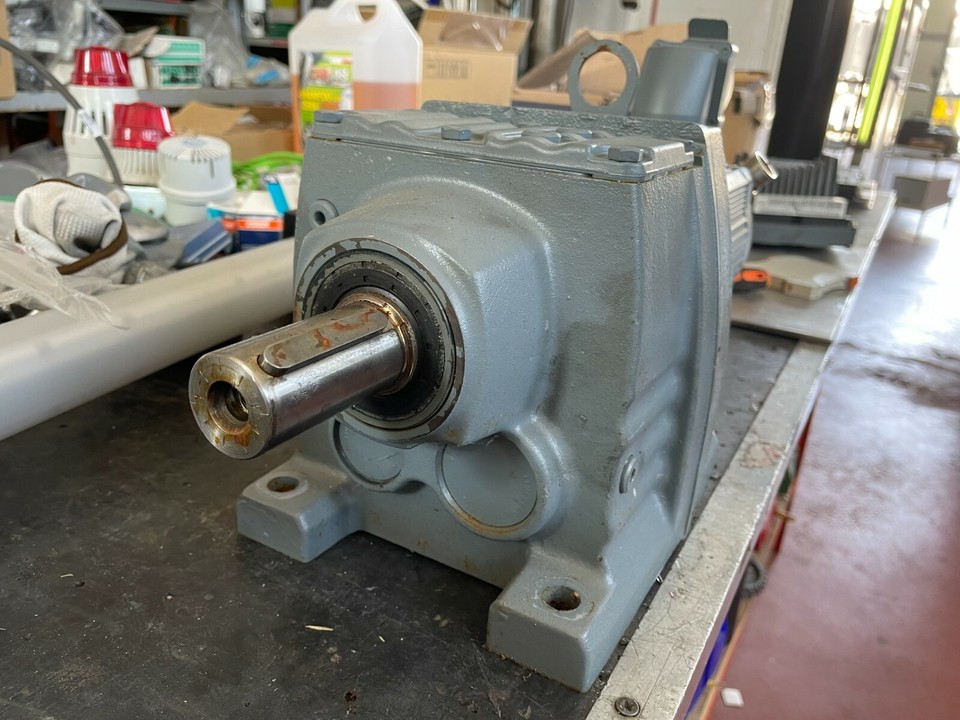 sew eurodrive R47 CM71S/TF/RH1MSM50 Permanent Magnet Motor 4500 r/min ...