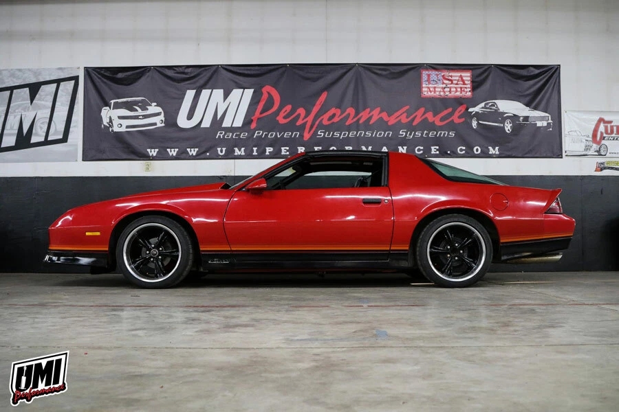 Lowered 3rd Gen Camaro