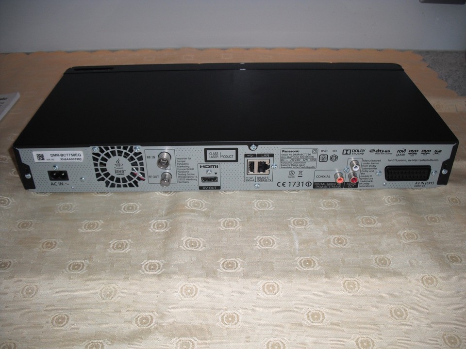 BluRay-/Festplattenrecorder PANASONIC DMR-BCT750 / 500 GB HDD / KABEL ...