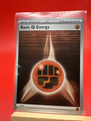 Basic Fighting Energy - SVE 022 - Holo - Pokemon Black Bolt & White ...