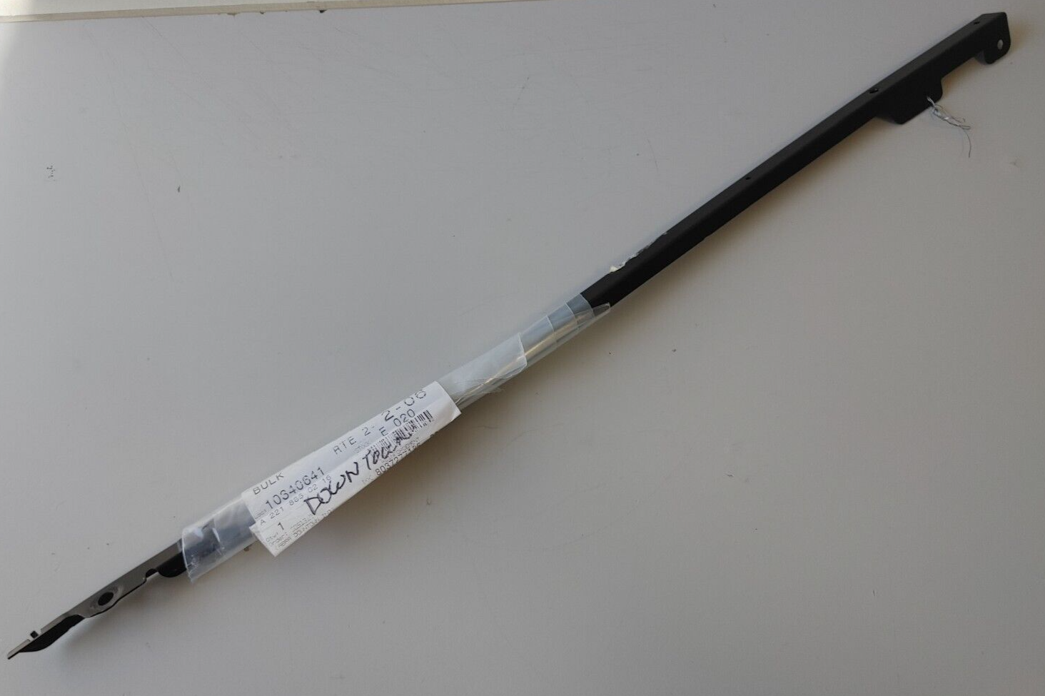 New Genuine OEM Mercedes 2007-13 Stiffener Reinforcement Right ...