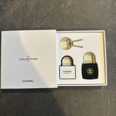 CHANEL La Collection 2024 Padlock Key Holder Kadena Novelty Black White ...