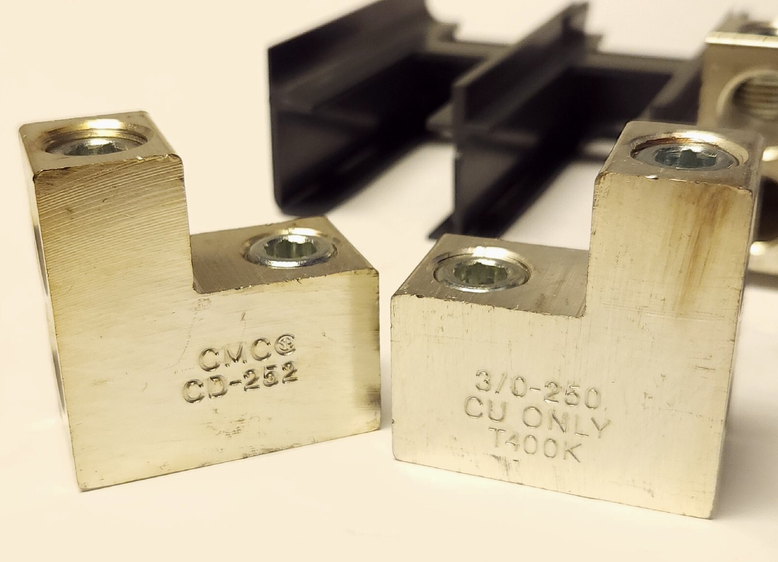 EATON CUTLER HAMMER 3T400K Type KD HKD HMCP K Frame Lug Kit CU COPPER ...