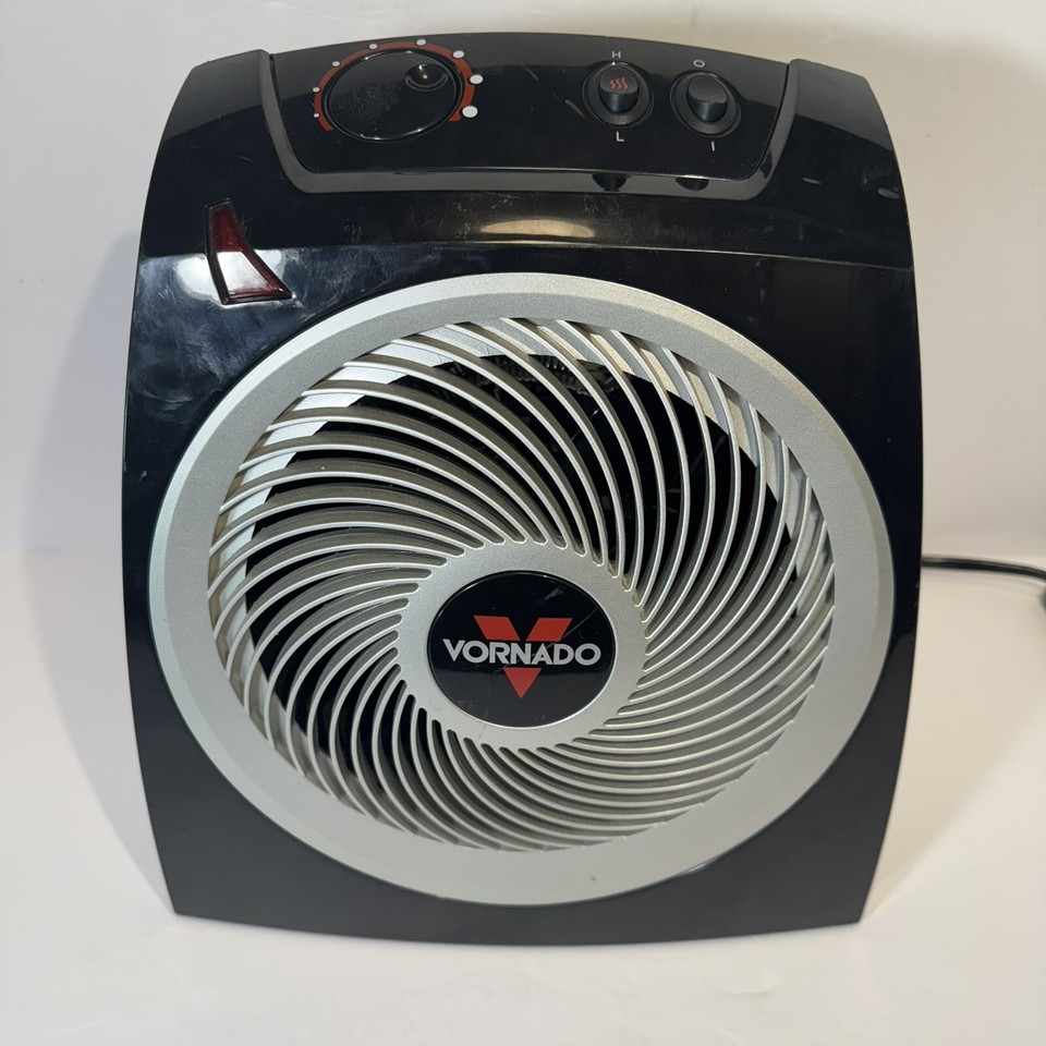 Indoor heater Vornado VH5 Personal Vortex Space Heater Black TESTED ...