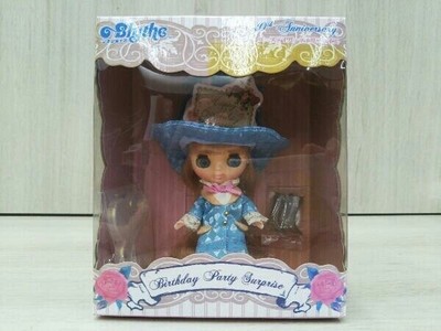 Doll Figure Petit Blythe Birthday Party Surprise CWC Limited 10th ...