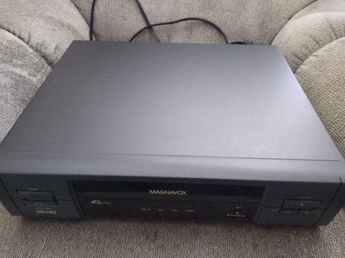 Magnavox VCR Vr9330 At01 AC 120v With Cables Working for sale online | eBay