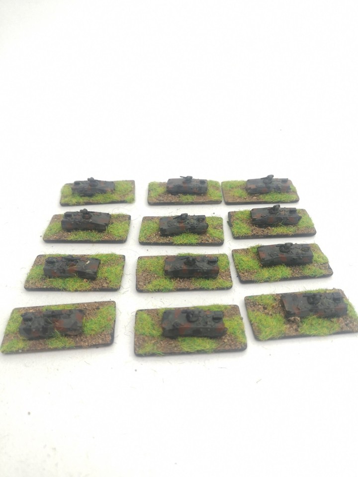 Post Ww2 Modern Tanks 6mm Painted X12 Metal APC ? Armoured Personnel ...