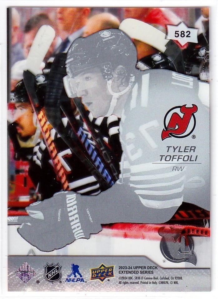 2023-24 Upper Deck Clear Cut Parallel #582 Tyler Toffoli - New Jersey ...
