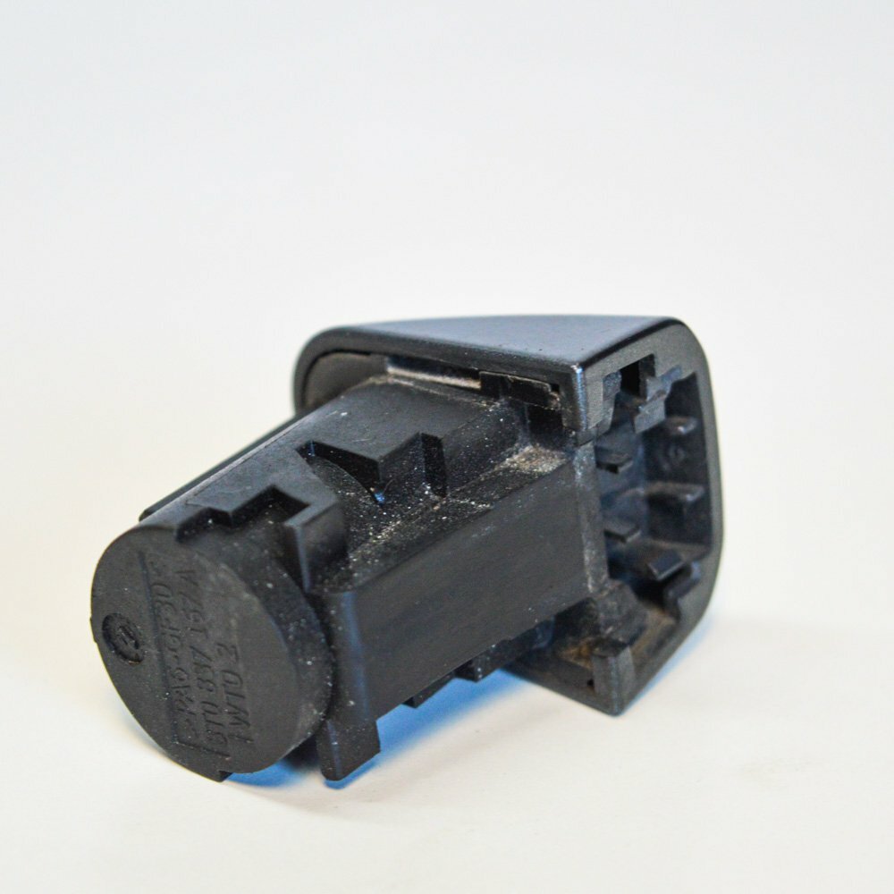 AUDI Q3 2017 Door Handle Lock Trim 8T0837167A | eBay