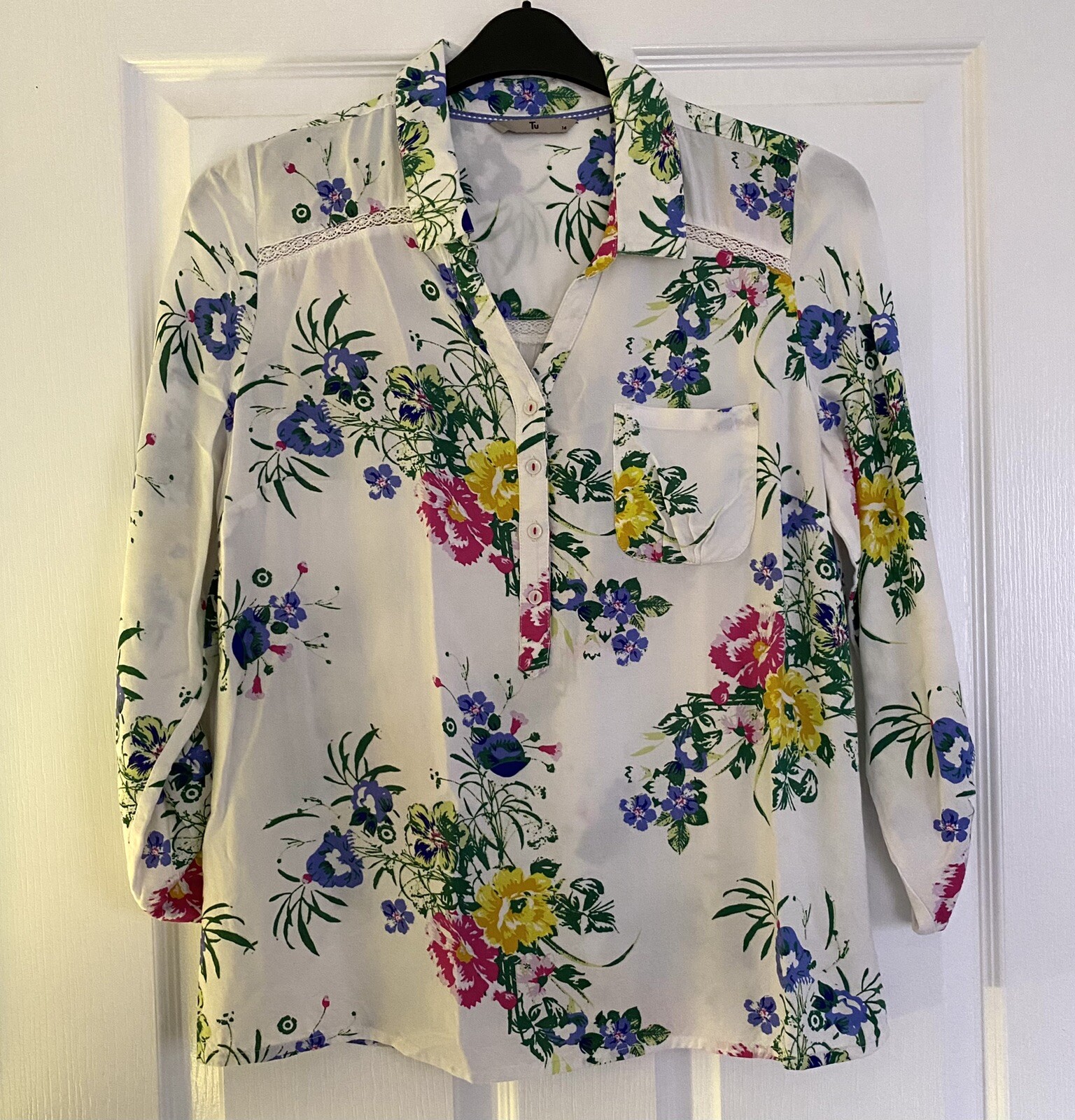 Tu Floral Blouse Top 1/2 Button Front Roll Tab Sleeves Size 14 40” Bust ...