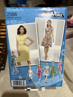 Simplicity Project Runway pattern 2588 Misses'/Petite Dress size 4,6,8,10,12 unc | eBay