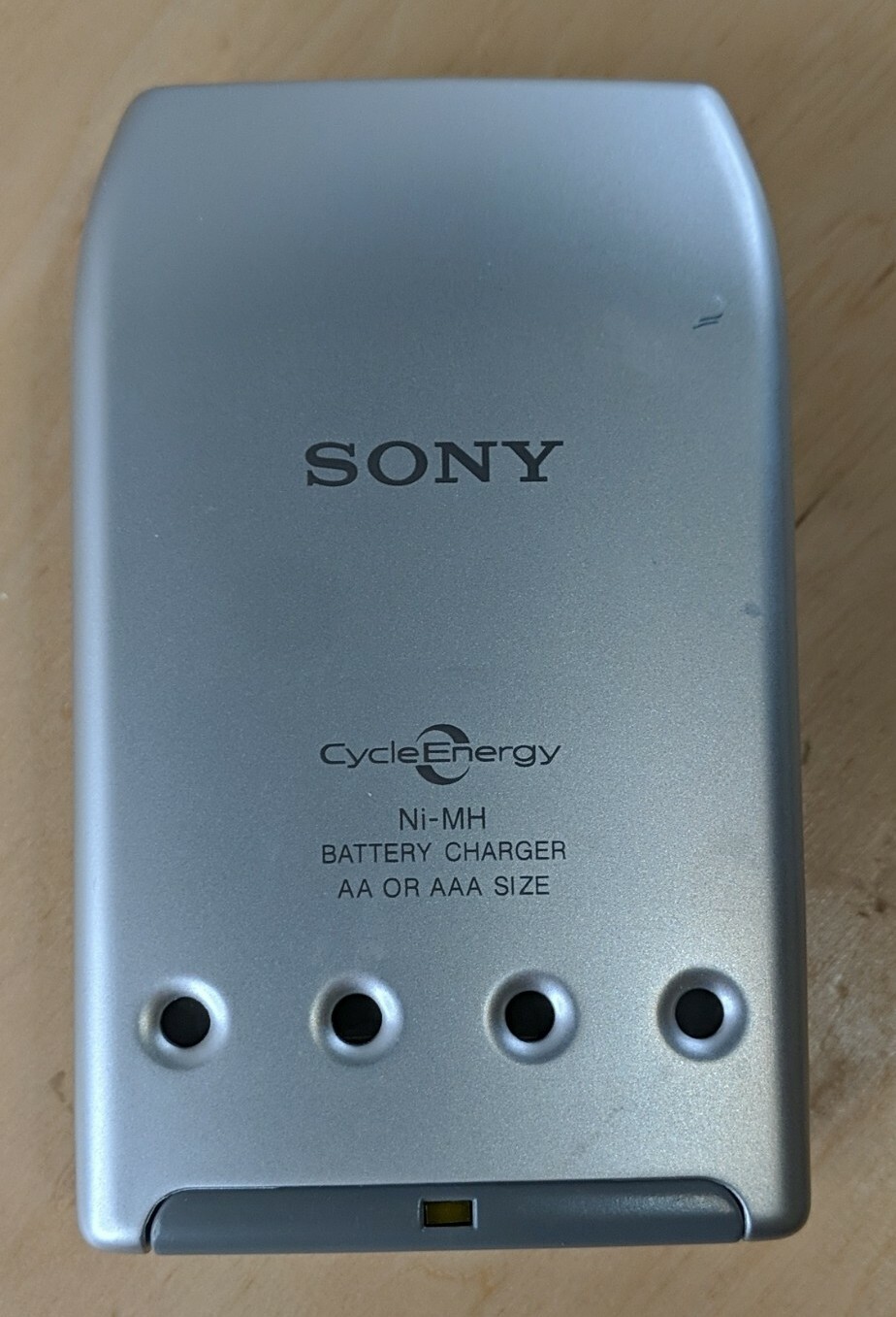 Sony BCG-34HD4 - battery charger - AA - NiMH for sale online | eBay