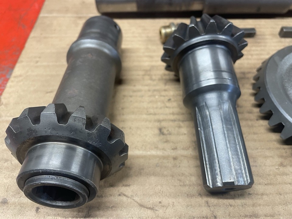 Main Drive Gearbox Shaft And Gear Set For Bush Hog Disc Mower DM7 DM8 ...