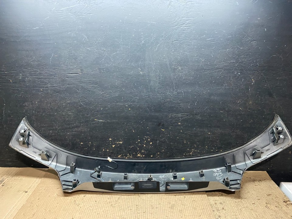 2015-2019 Subaru Outback Rear Liftgate Trunk Panel Trim Molding Oem ...