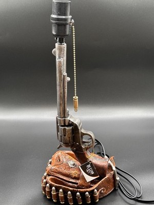 New Western Cowboy Themed Revolver Gun And Bullet Holster Table Lamp W ...
