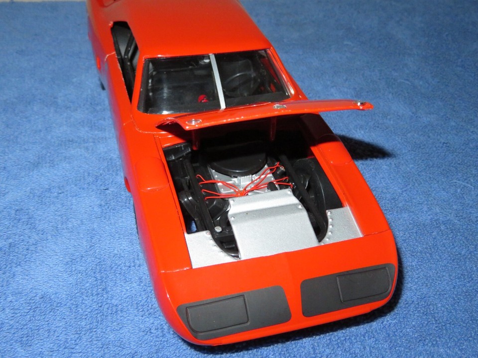 1970 PLYMOUTH SUPERBIRD RACING CHAMPIONS ERTL 1:18 OPENING HOOD & TRUNK ...