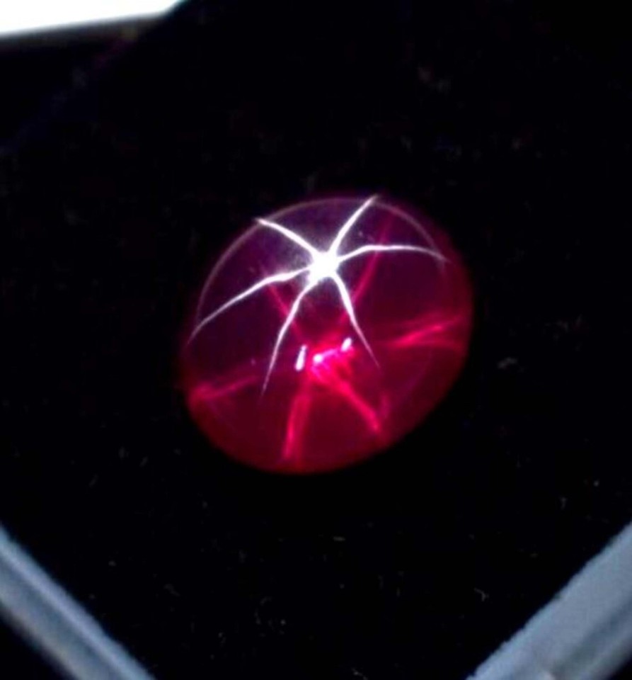 12 Ct Star Red Ruby Oval Cabochon Top Grade Lindy Star Loose Gemstone ...