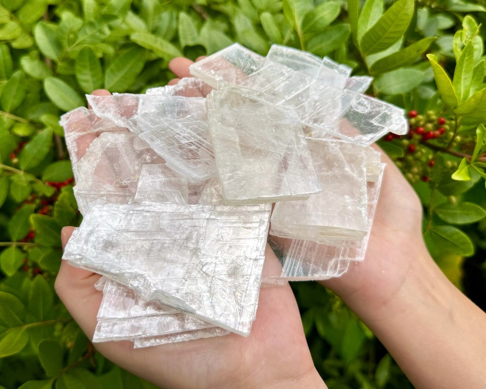 Natural Selenite Slabs - Small Pieces, Chunks & Fragments Wholesale ...