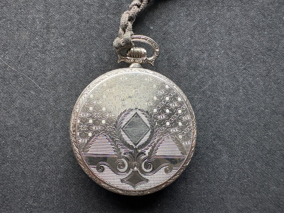 Waltham 12s 17 Jewel Pocket Watch, Philadelphia Victory Case | eBay