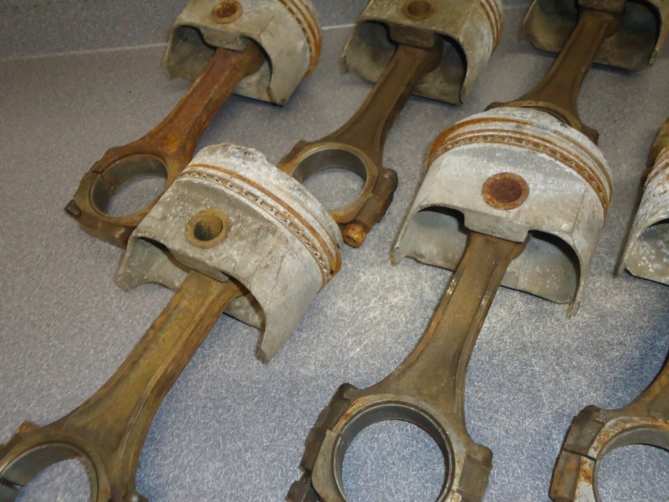 8) GM Engine Pistons Connecting Rods Set 3888304 Chevrolet Chevy 427 ...